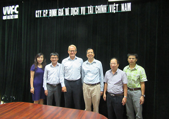 Thẩm định giá VVFC làm việc với chuyên gia quốc tế của Ngân hàng Thế giới